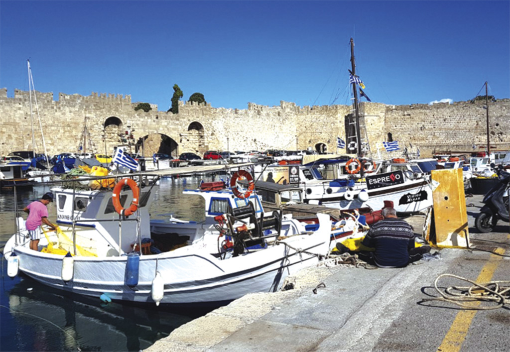 Οι ξιφιάδες του Αιγαίου και μια παράδοση που χάνεται από την λεηλασία ...