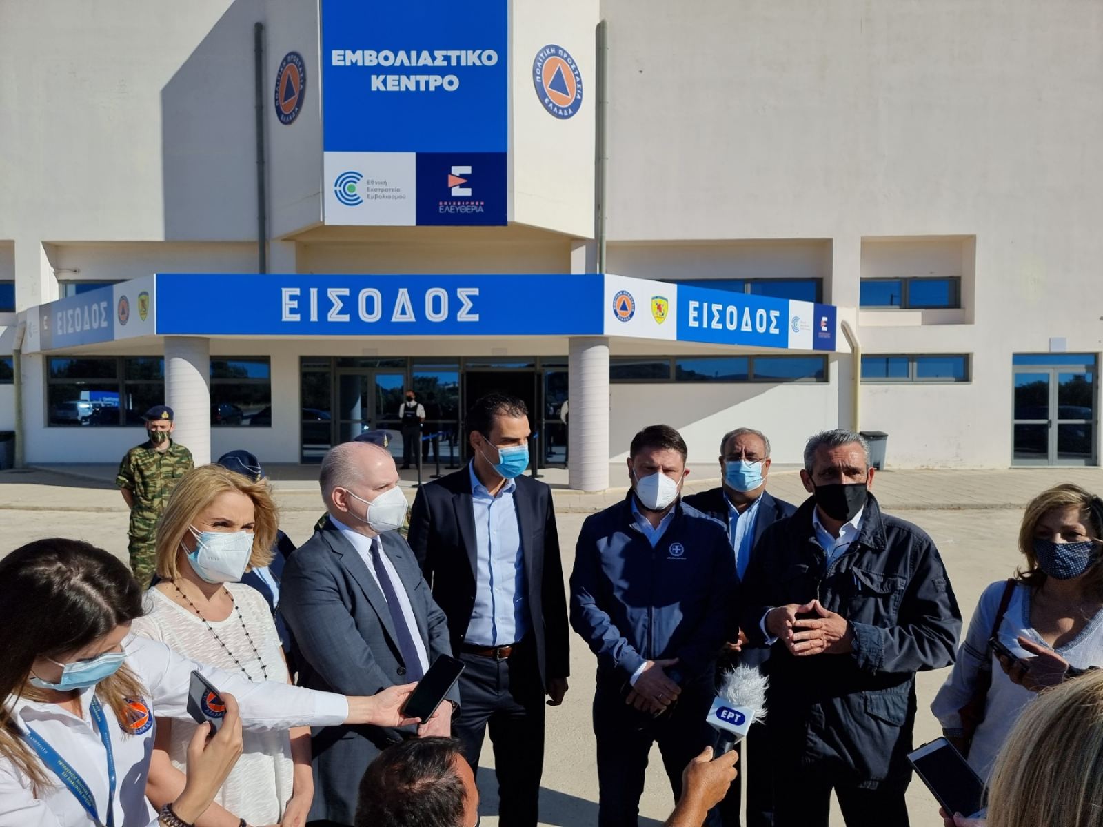 Εγκαίνια του mega-εμβολιαστικού κέντρου της Ρόδου - Δημοκρατική της Ρόδου