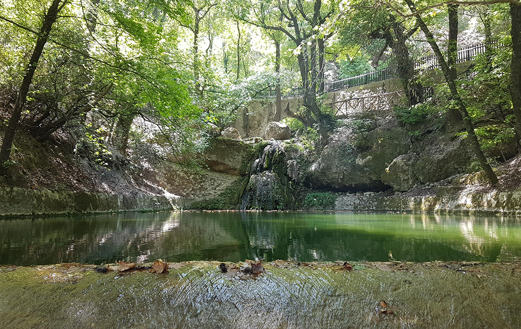 Στα 3 Ευρώ η τιμή εισόδου στην Κοιλάδα των Πεταλούδων από την 1η ...