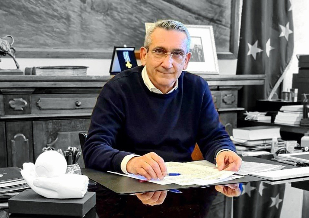 Ερευνα του Airetos: Eκλογή από την πρώτη Κυριακή για τον Γιώργο ...