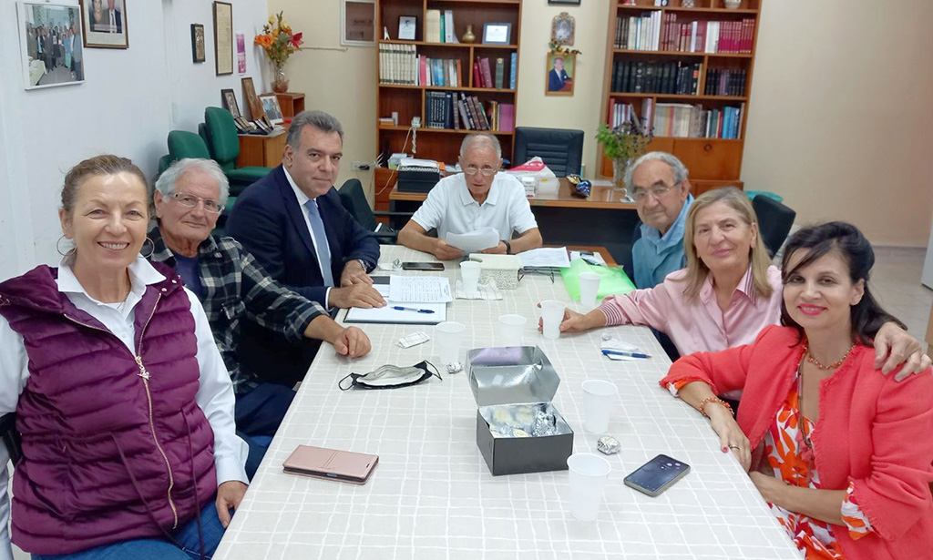 Ο Σύνδεσμος Συνταξιούχων του Δημοσίου Δωδ/σου συναντήθηκε με τους ...