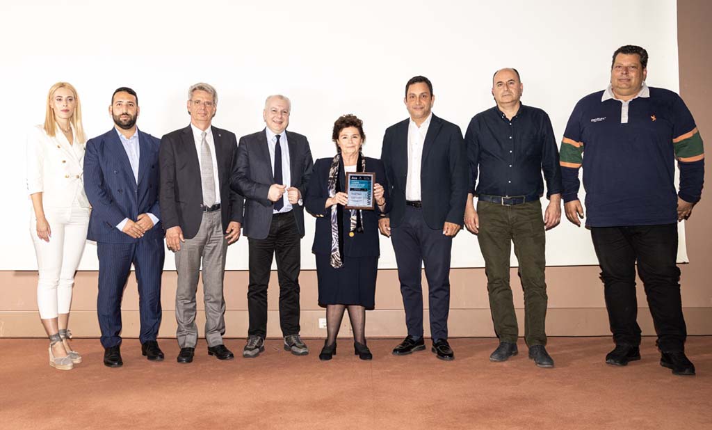Με μεγάλη επιτυχία πραγματοποιήθηκε η ημερίδα στη μνήμη και το έργο του ...