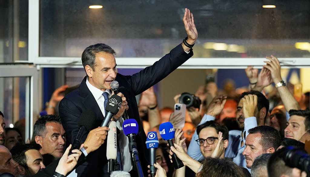 Ο θρίαμβος Μητσοτάκη, η συντριβή Τσίπρα και η επόμενη ημέρα ...