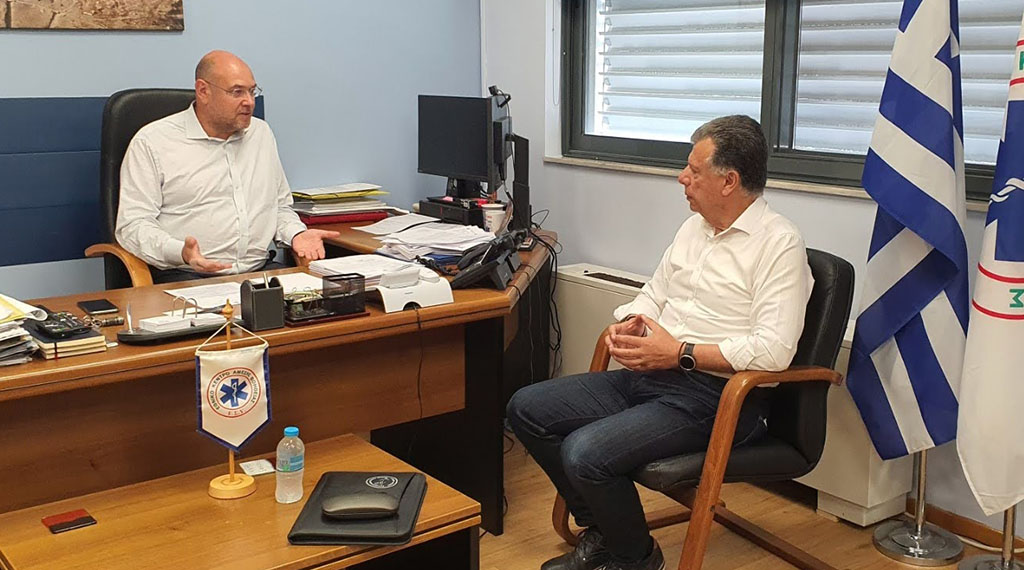 Δεσμεύσεις για άμεσες λύσεις στο ΕΚΑΒ Κω - Δημοκρατική της Ρόδου