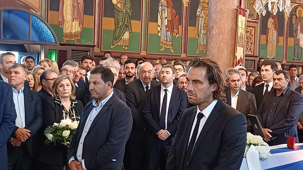 Επικήδειος λόγος του Δημάρχου Ρόδου Αντώνη Καμπουράκη για τον Φώτη ...