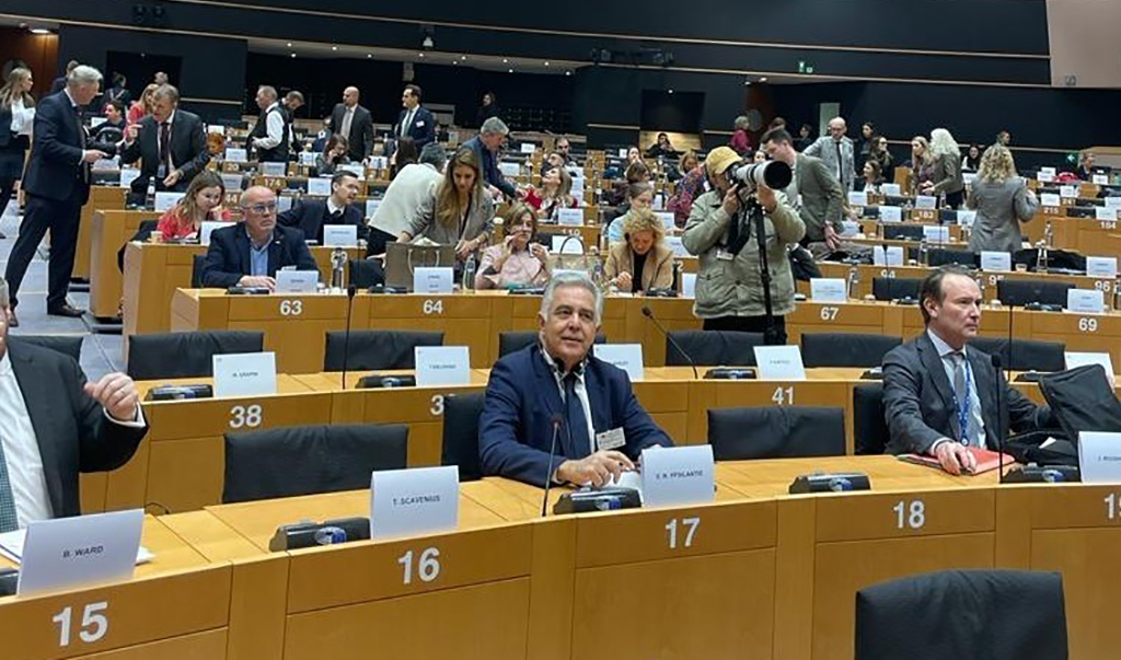 Ο Βασίλης Α. Υψηλάντης εκπρόσωπος της Βουλής των Ελλήνων στο Ευρωπαϊκό ...