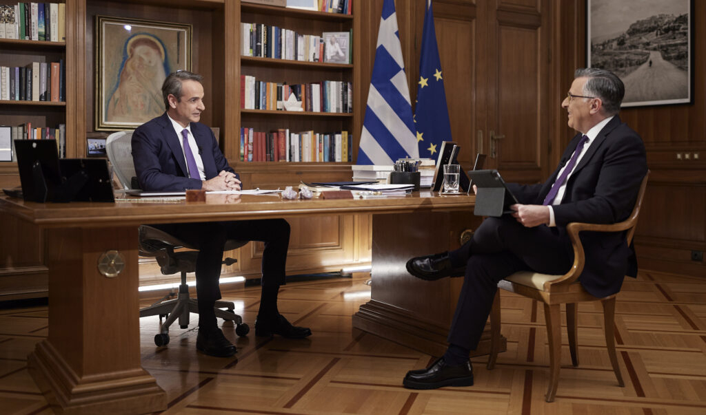 Μητσοτάκης για ομόφυλα ζευγάρια: Θα νομοθετήσουμε την ισότητα στο γάμο ...