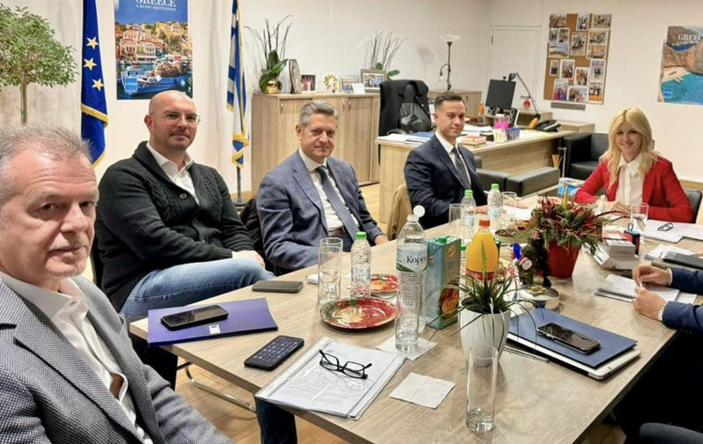 Συνάντηση μεταξύ της Υφ. Τουρισμού και της ΠΟΞ με θέμα την τουριστική ...