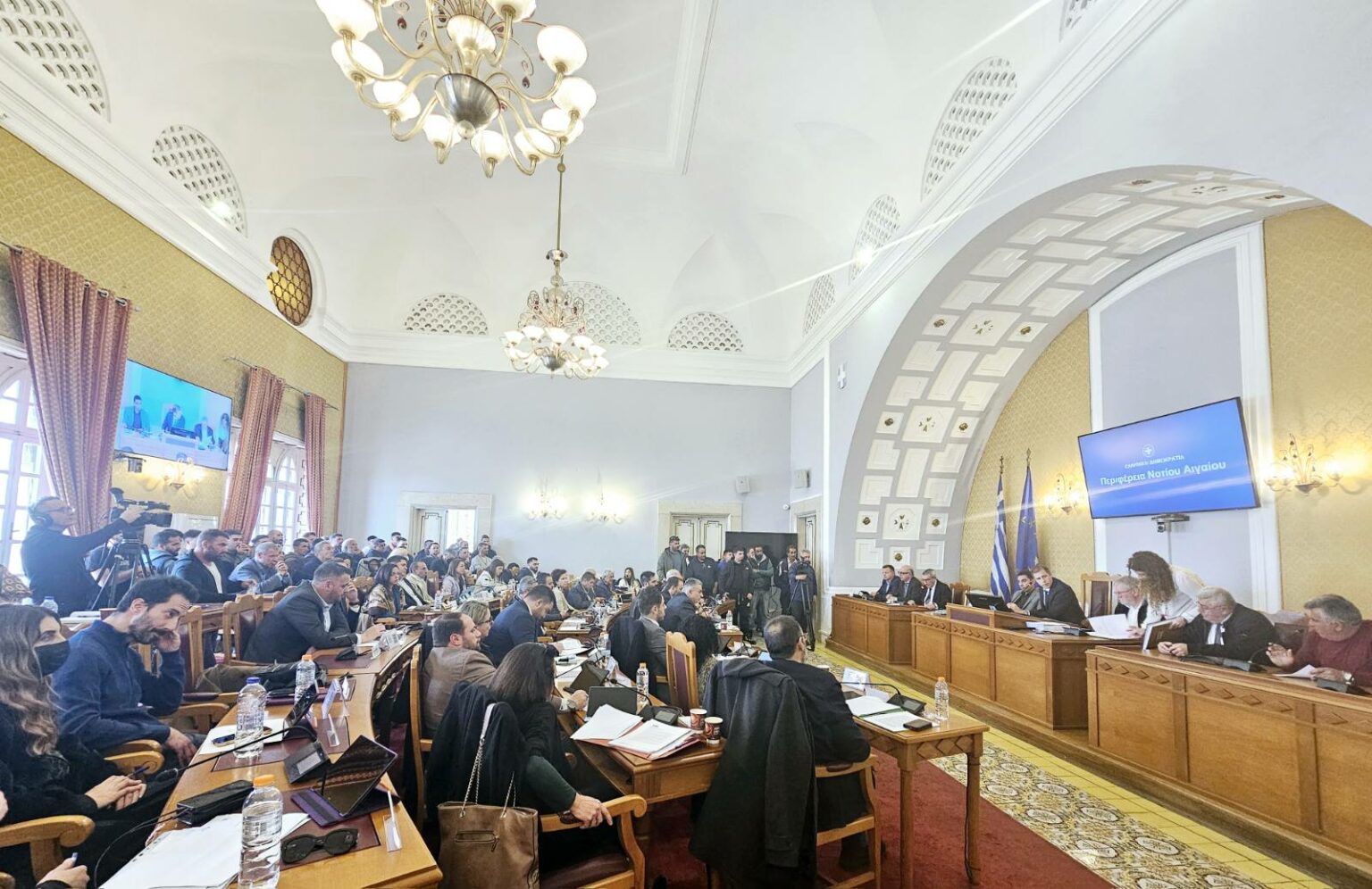 Ομόφωνα οι παρατάξεις του Περιφερειακού Συμβουλίου ψήφισαν υπέρ της ...