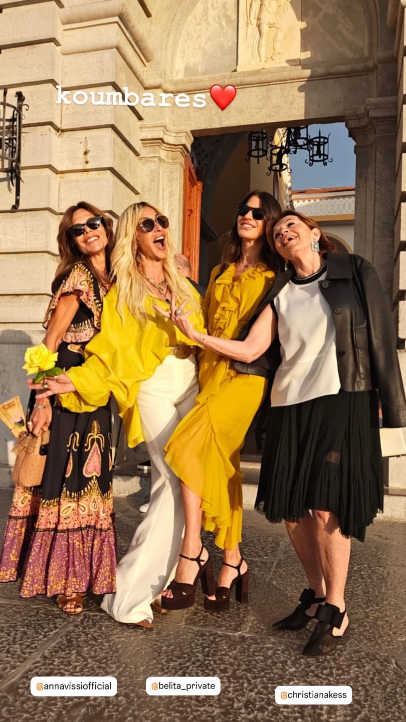 Γιάννης και Δήμητρα Κούστα: Η βάφτιση του John Junior Coustas στη Σύμη - Δημοκρατική της Ρόδου