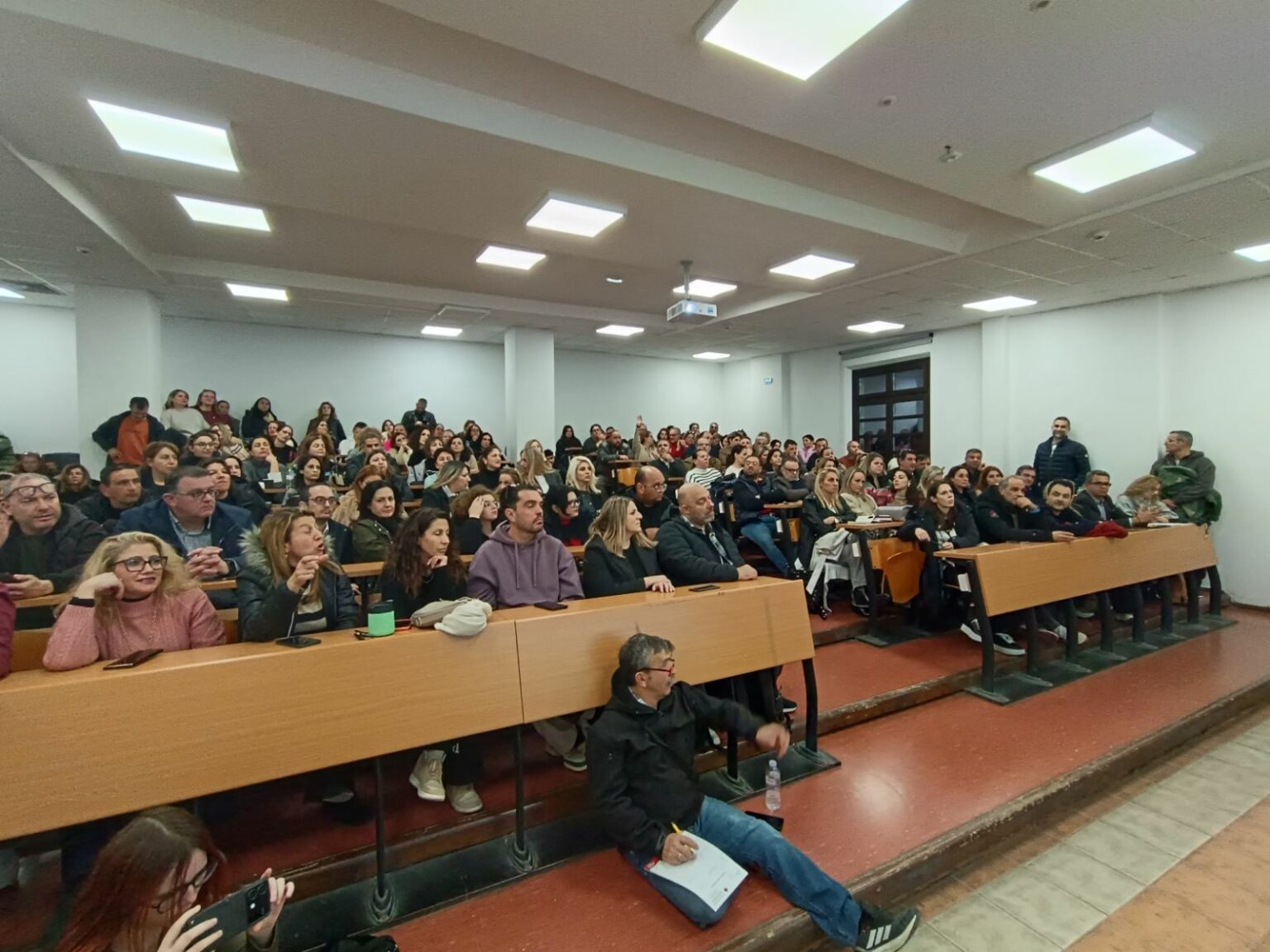 Ενημερωτική συνάντηση στη Ρόδο για τη λειτουργία των Δημόσιων Ωνασείων ...